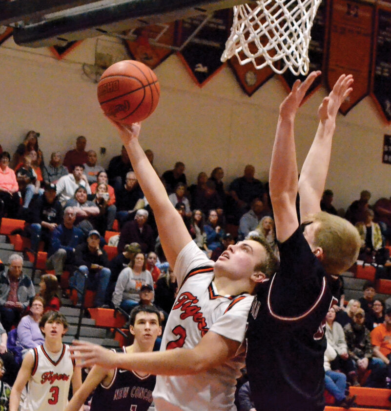 Brayden Jones beats buzzer to lift Tigers past Muskies, 64-63 | News ...